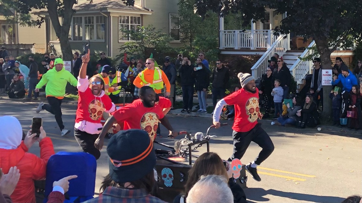 Forest Park Casket Races 2023 – Chicago's Fun Side